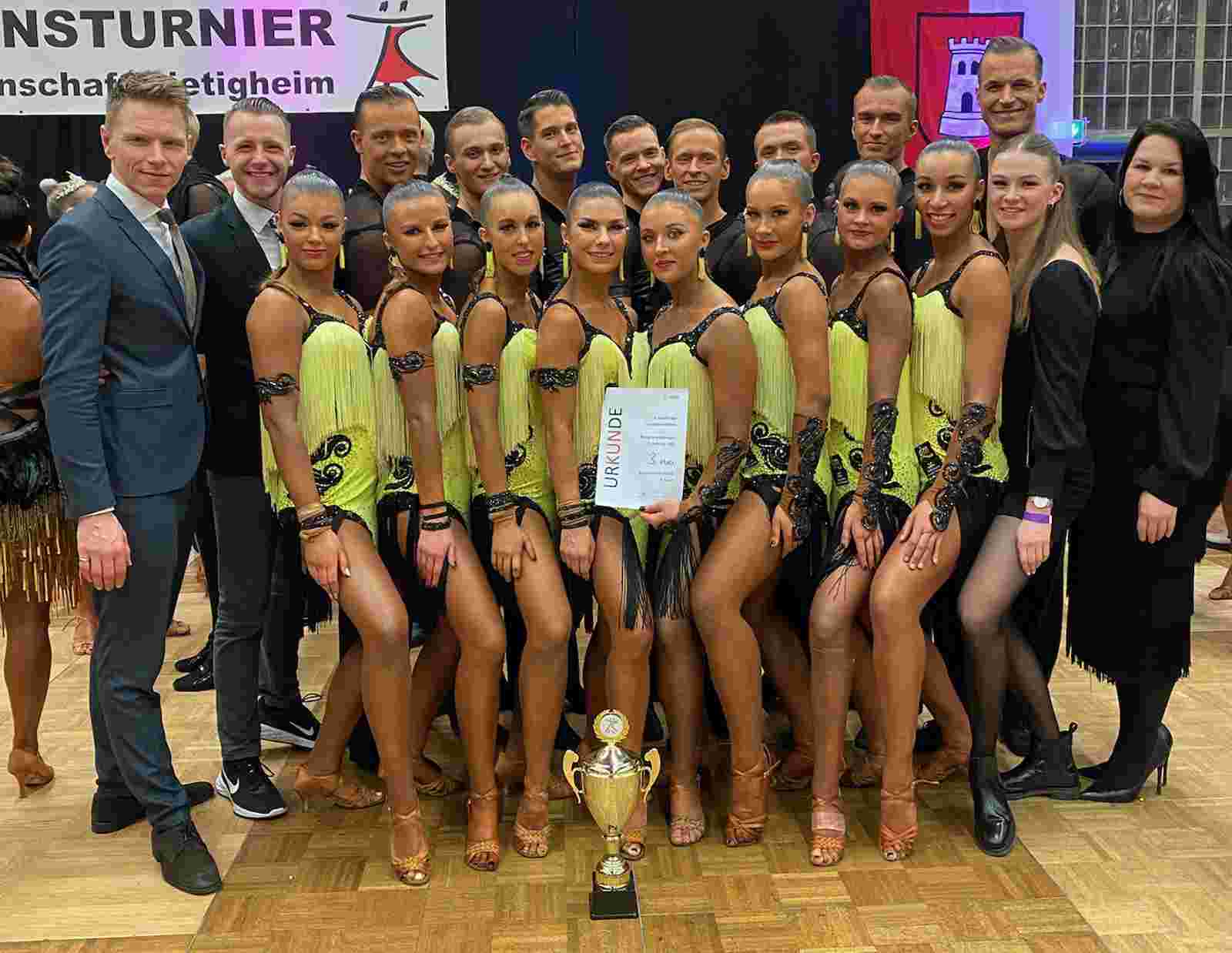 Platz 3 für unser A-Team an der Enz - Blau-Weiss Buchholz e.V.